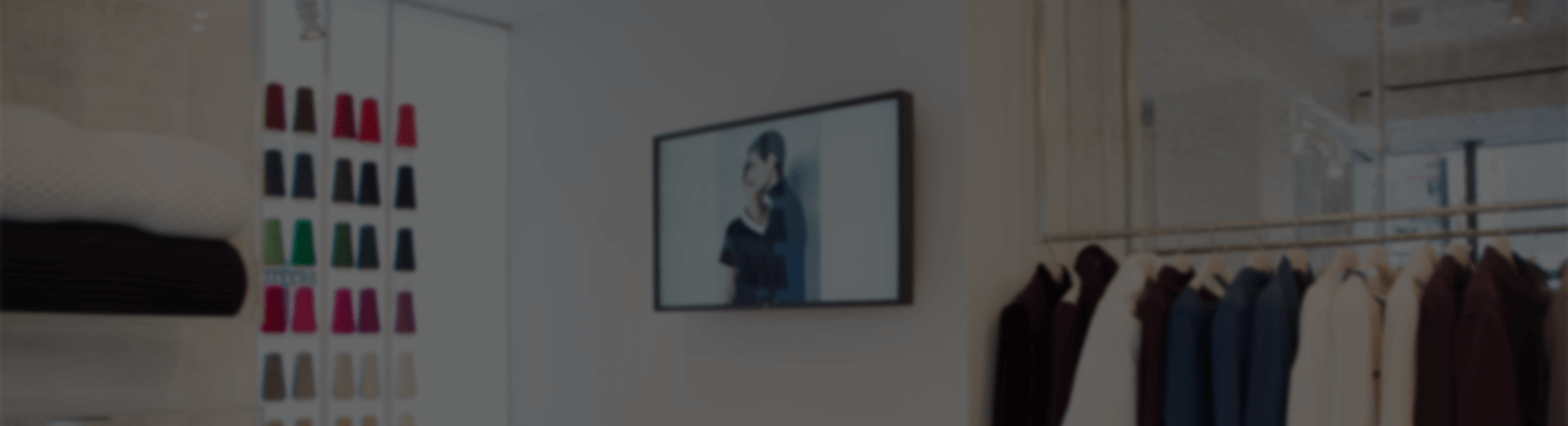 5 Retail Digital Signage Benefits That Explain Its Popularity | CrownTV