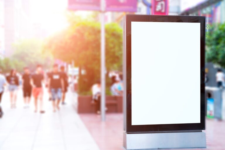 5 Real-World Narrowcasting Examples You Need to Know » Crown TV